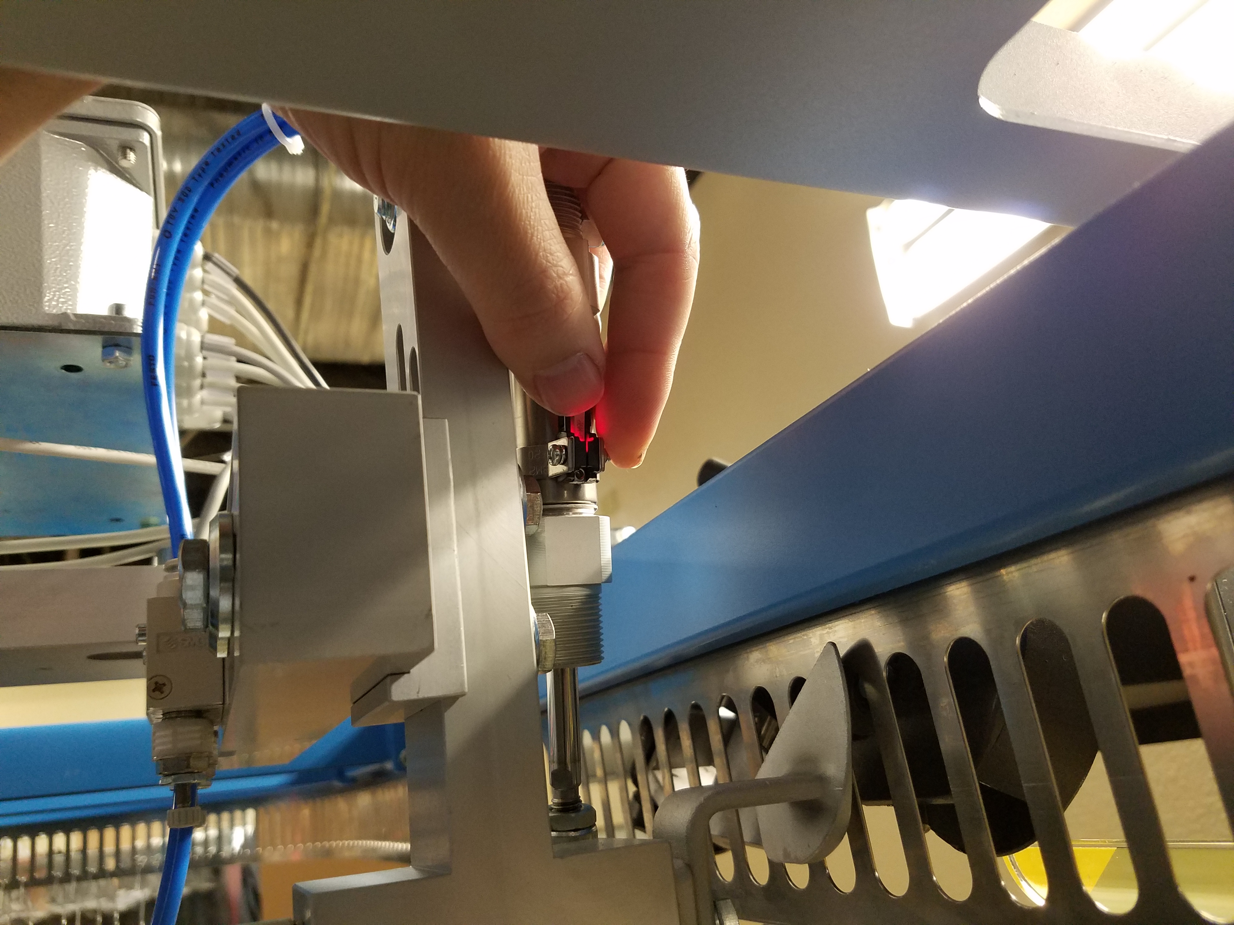 Metalprogetti USA - Automated Garment Assembly & Distribution